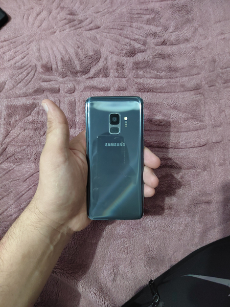 Samsung Galaxy S9 4/64Gb Black Gray Igravoy Flagman Sastayani Ideal