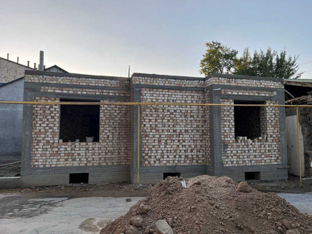 Продается дом коробка 2 сот. Учхоз (J3383)