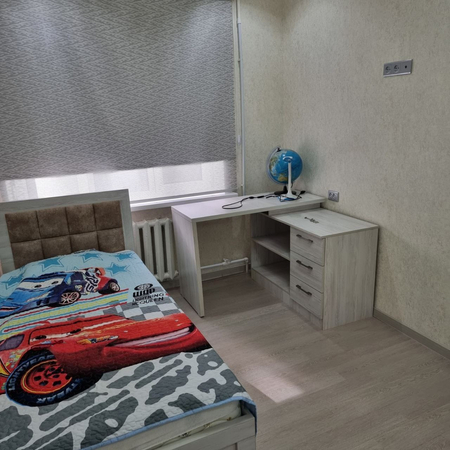 Юнусабад 4 квартал 2/2/4 (51²) продаётся квартира