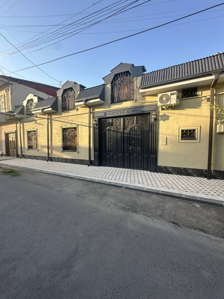 Продается дом площадью 4 соток, адрес Пищевой ориентир 9 школа