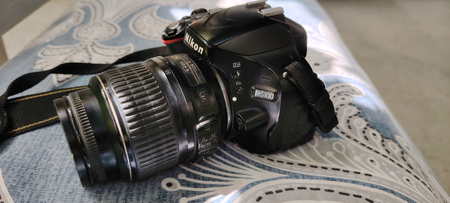 Nikon 5100 sotiladi