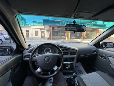Nexia 1.6 lyuks konditsioner kraskasi yoq 49.000 yurgan