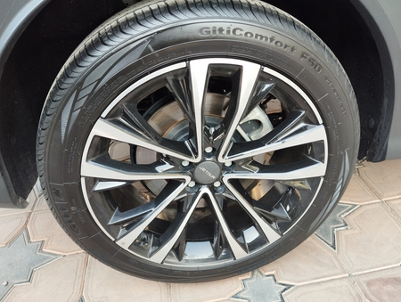 JETOUR X70 PLUS 2023! 1.5 FULL. Salon qizil