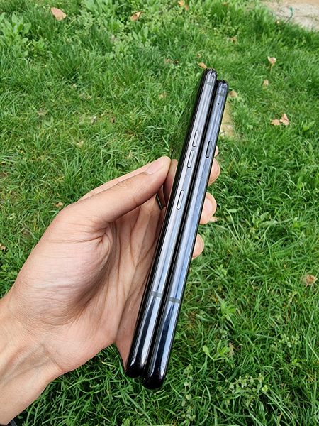 LG V 50 S 5G ThinQ. OzU 8 GB. Hotira 256 GB. Snapdragon 855. Black