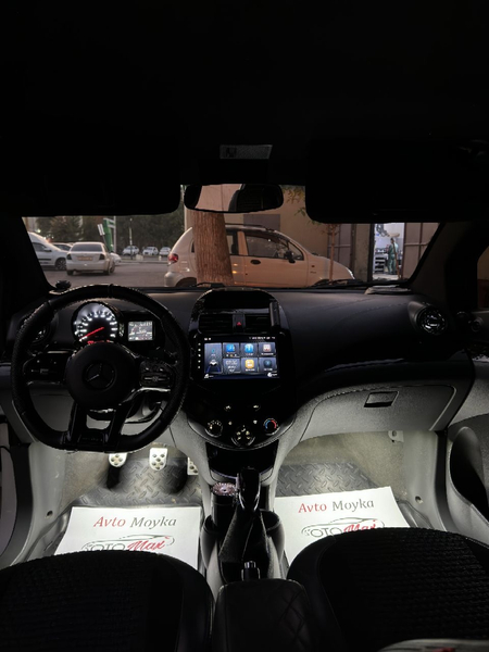 Chevrolet Spark 2011