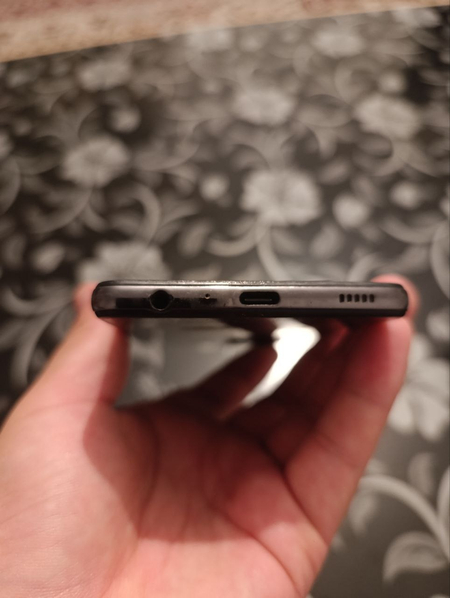 Samsung A52 sotiladi ( Pubg , CODM , Free Fire kabi o'yinlaga) (4/128)