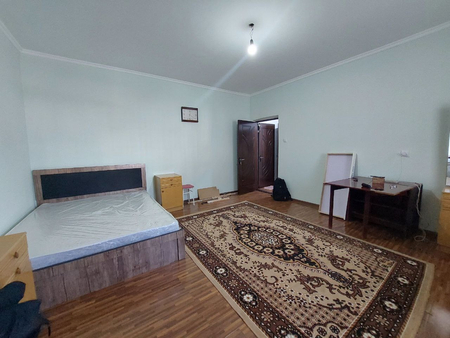 Аренда 1 ком квартира на 5 этаже 9 этажного дома. Авиосозлар 2.