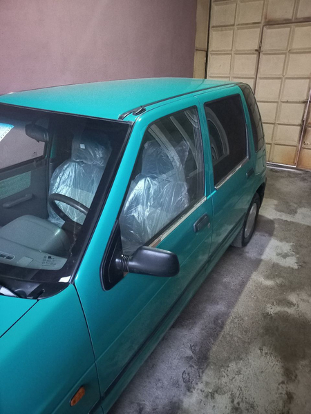 Tiko sotiladi 1999 yil xolati yaxshi kiraskasi yöq