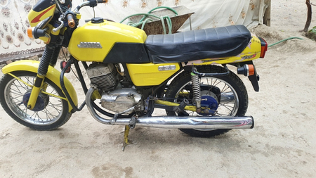 Jawa 350 srochno sotiladi
