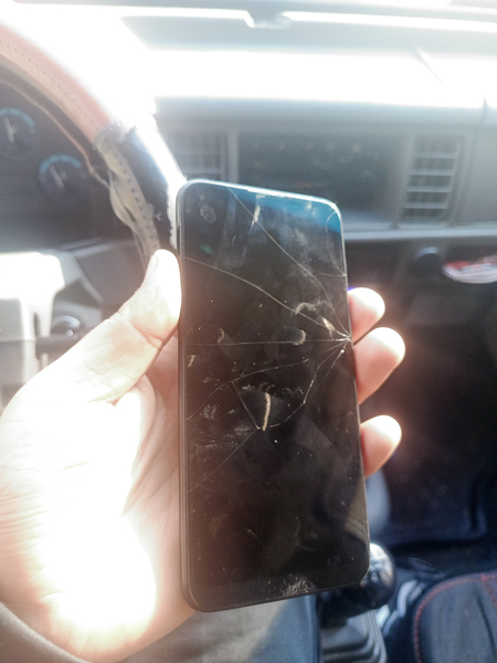 Samsung a 11 sotiladi