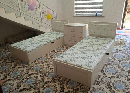 Ётокхона учун карават Спални карават
