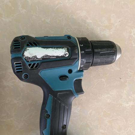 Двухскоростная безударная дрель-шуруповёрт Makita DDF485