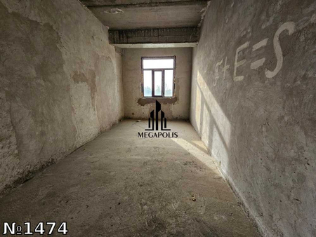 №1474  3 xonali uy sotiladi tez va arzon
