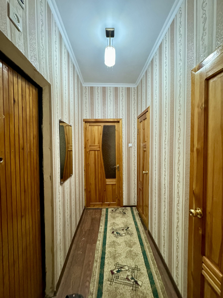 Срочно продам квартиру 2/2/4 Юнусабад 13