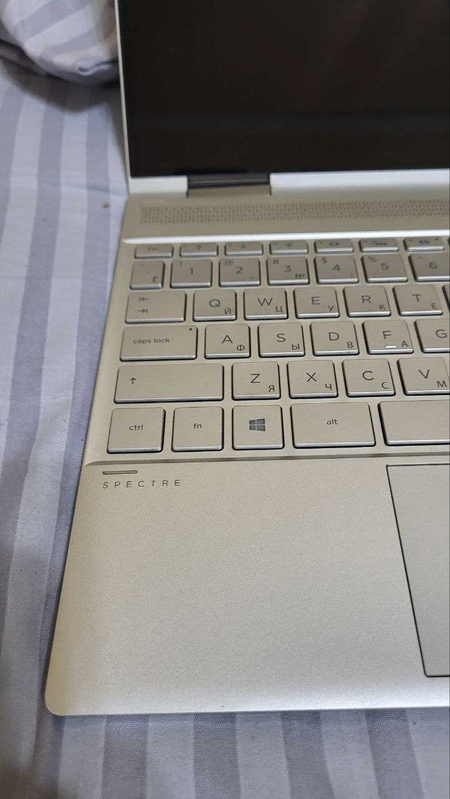 HP Spectre x360 Convertible PC 13 Core(TM) i5 8/512