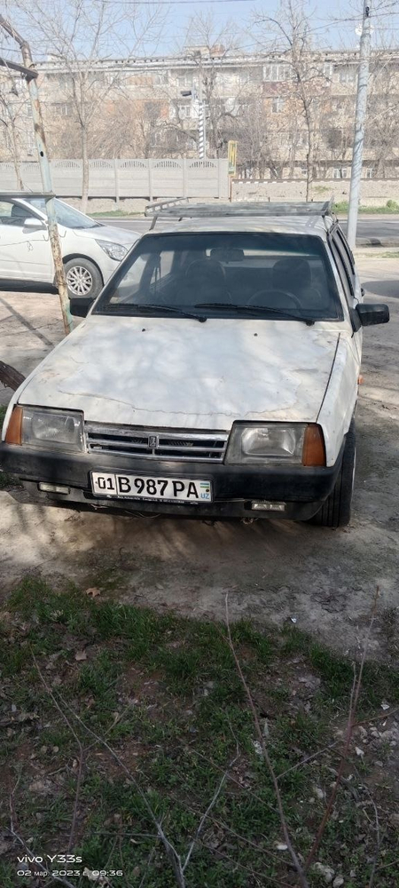 Продам ВАЗ 2109 белый цвет