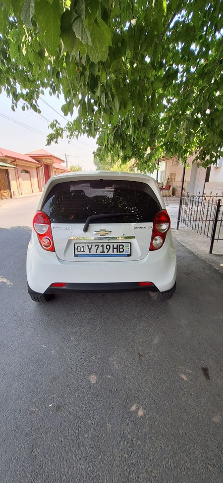 Spark 1.0.       Suyagi butun xolati ideal