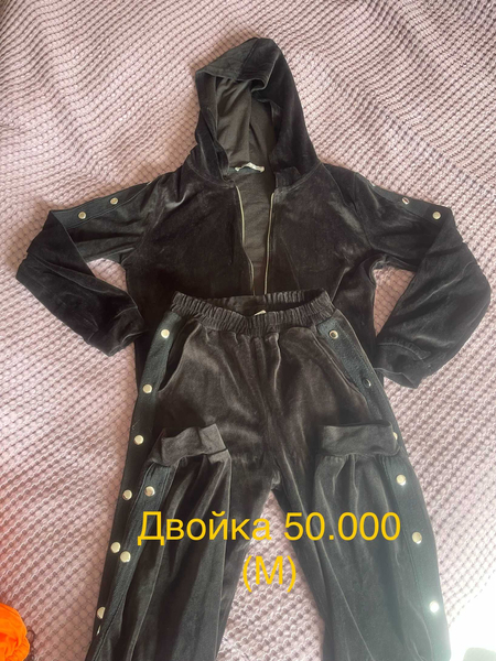 Продаются женские вещи в отличном и хорошем состоянии Б/У