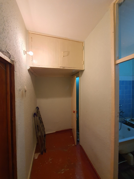 Продается квартира 1в2х комнатная на Юнусабаде 15