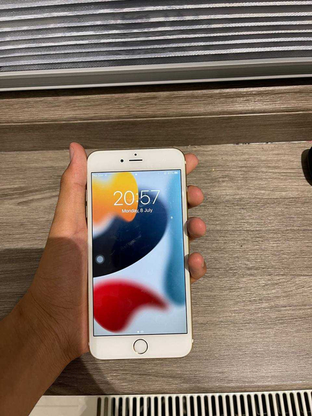 Iphone 6s Plus Sotiladi