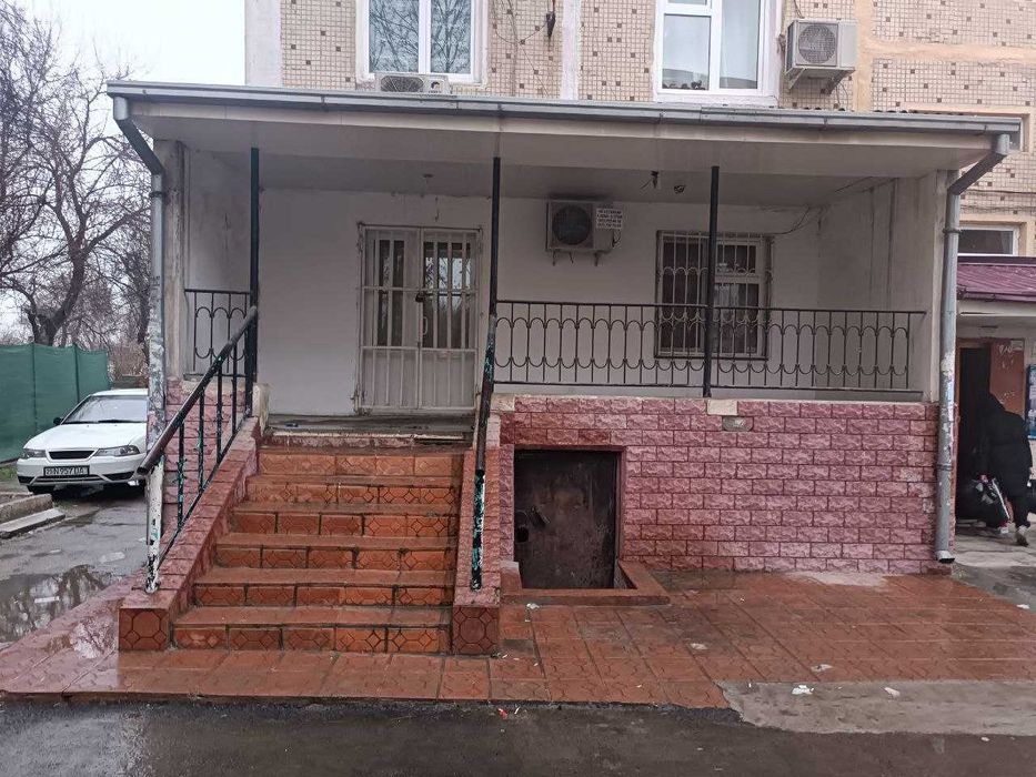 4 комнатная квартира на 1 этаже на Сергели 1 с отличным ремонтом
