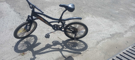 Bmx velosipedi sotiladi