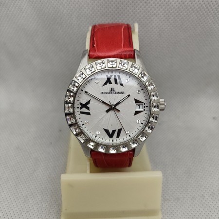 Продаются Красивые Женские Часы Jacques Lemans