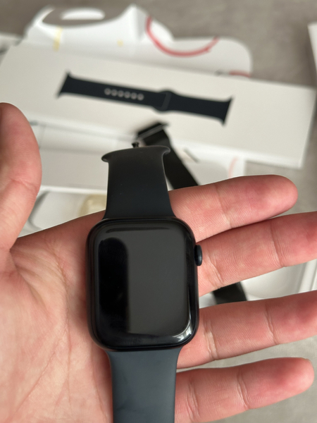 Apple Iwatch 8/45 midnight IDEAL
