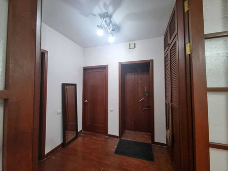 V3390  3/1/4 Дархан Ор.р: тамара ханум   70м2 кирпич Средний ремонт
