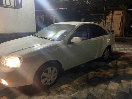 Lacetti 2012 Variant
