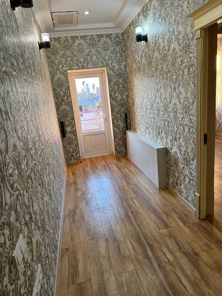 Продаётся дом в бектемирскои районе ( Мажнунтол ).