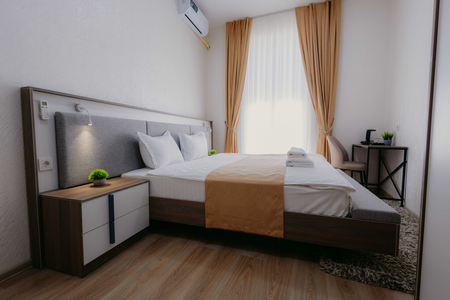 Shaharni markazida mehmonhona (SADI Hotel)