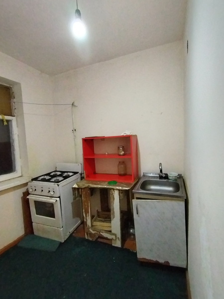 Чирчик ш. Троицк 2-этаж 1х 33 м²