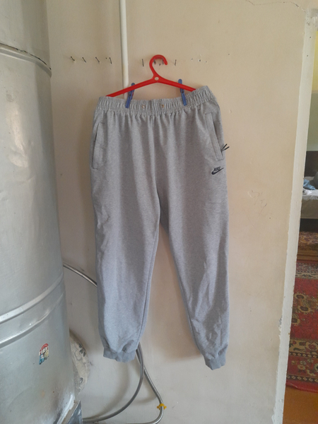 Мужские  веши  продаются