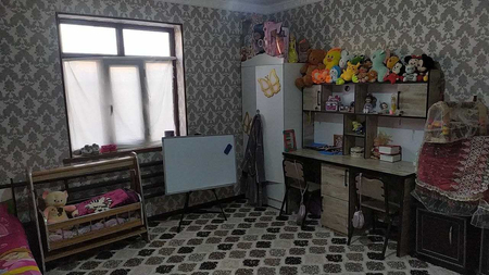 Тайёр янги ҳовли уй сотилади Тошкент в. Нурафшон шаҳрида ўзим номимда.