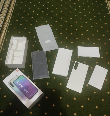 Redmi not 8 chotki telifon srochna sotiladi.!