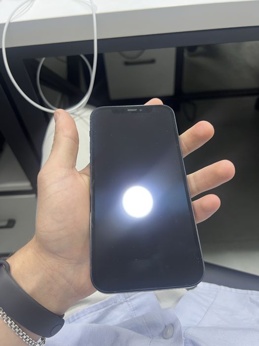 iPhone 12 64gb LLA идеал!