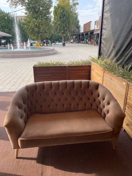 Mebel divan kafelar uchun