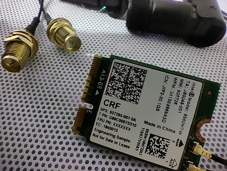 Wi-Fi адаптер + Bluetooth.