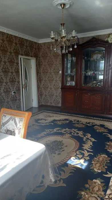 (К125760) Продается 2-х комнатная квартира в Шайхантахурском районе.