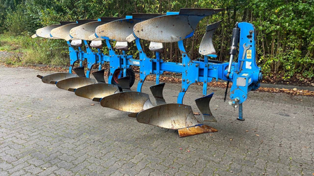 Lemken Europal 7. Belarus, Case, John Deere, Claas tortadi