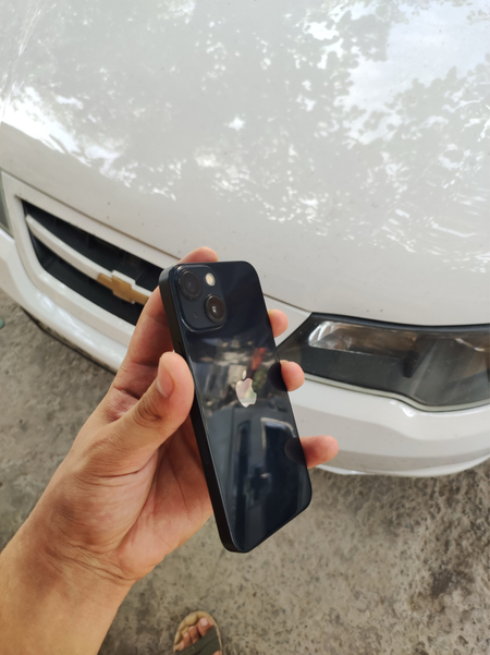 13 mini iPhone LLA America 128 pamyat 87 yomkst