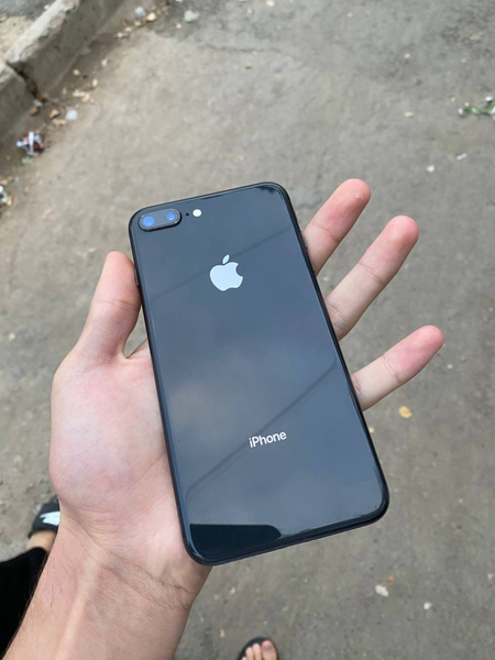 iphone 8+ 64 gb ideal