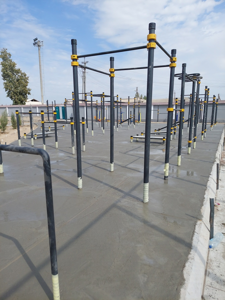 Mini stadion qurish xizmati