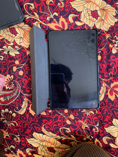Планшет Lenovo Tab M8