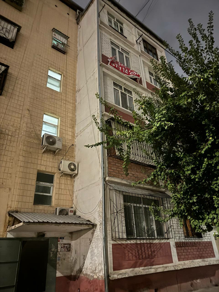 Срочно уй сотилади