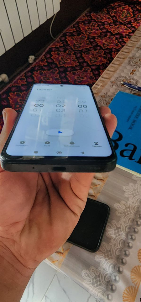 Redmi 12.  12 ga 256srochni arzon narxdaa