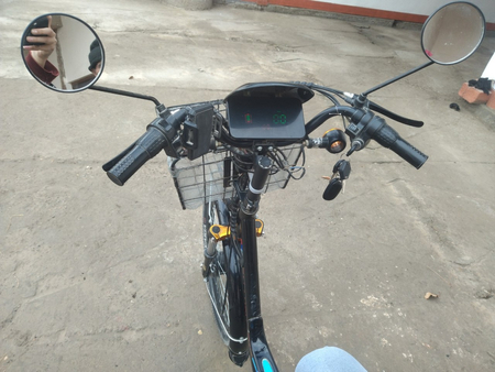 Velesiped elektro