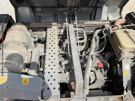 Гусеничный экскаватор Hitachi ZX300LCN-6
