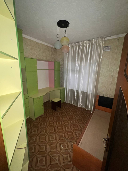 Сергели 3 4/2/5 балкон 2×6, торец, 94м2  82000 у.е
